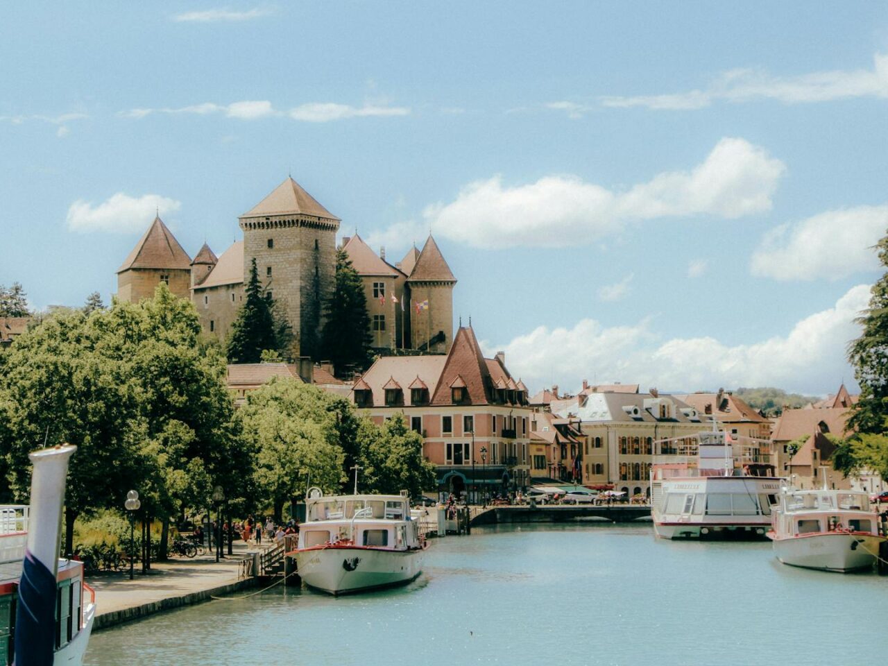 12 najlepszych rzeczy do zrobienia w Annecy - 2025 - TryTravel